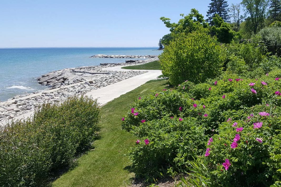 Open House for the redevelopment of the shoreline in Gairloch Gardens ...